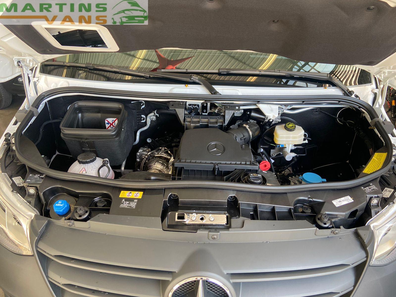 Mercedes-Benz Sprinter 417 2025 Teto Baixo Zero km! 2025 – Martins Vans ...