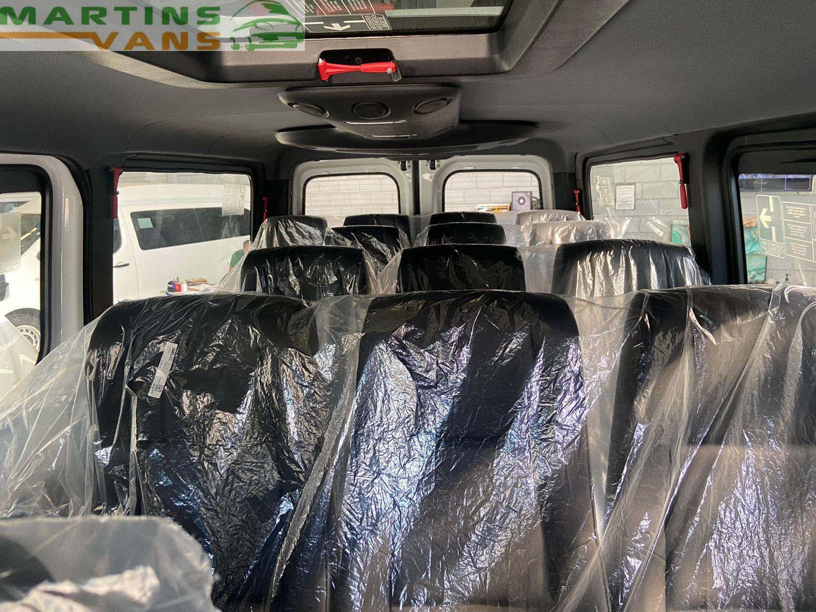Mercedes-Benz Sprinter 417 2025 Teto Baixo Zero km! 2025 – Martins Vans ...